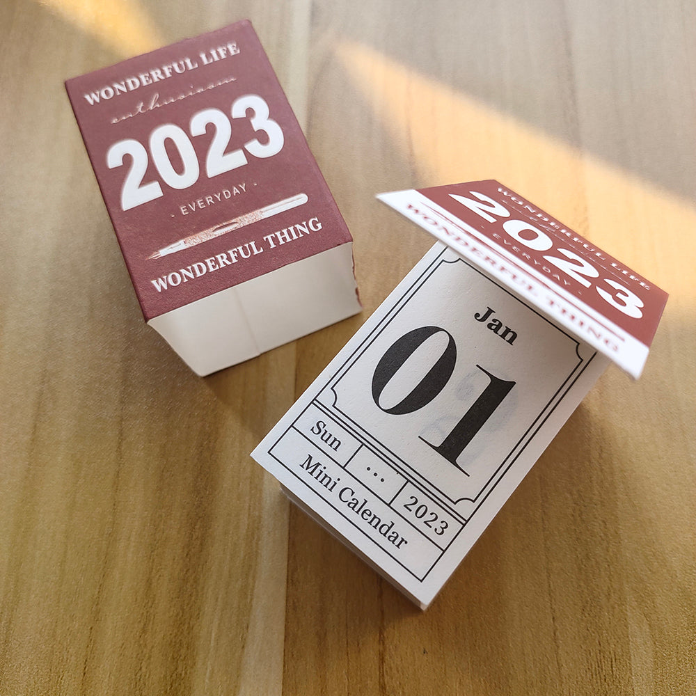 Mini Desk Calendar 2023 Next Year Calendar for Scrapbooking and Planner ...